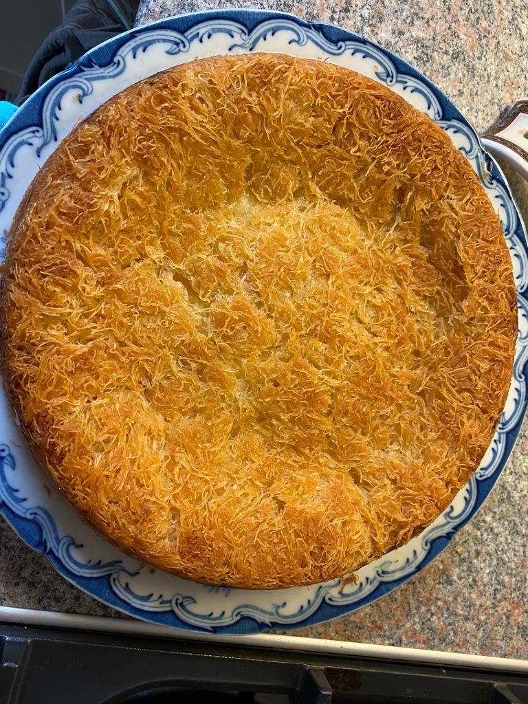 Knefeh - Lebanese Cheese Dessert | Culinae Mundi